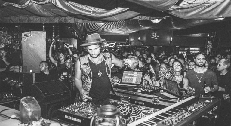 Iluminación y energía con Satori & The Band... no te lo puedes perder